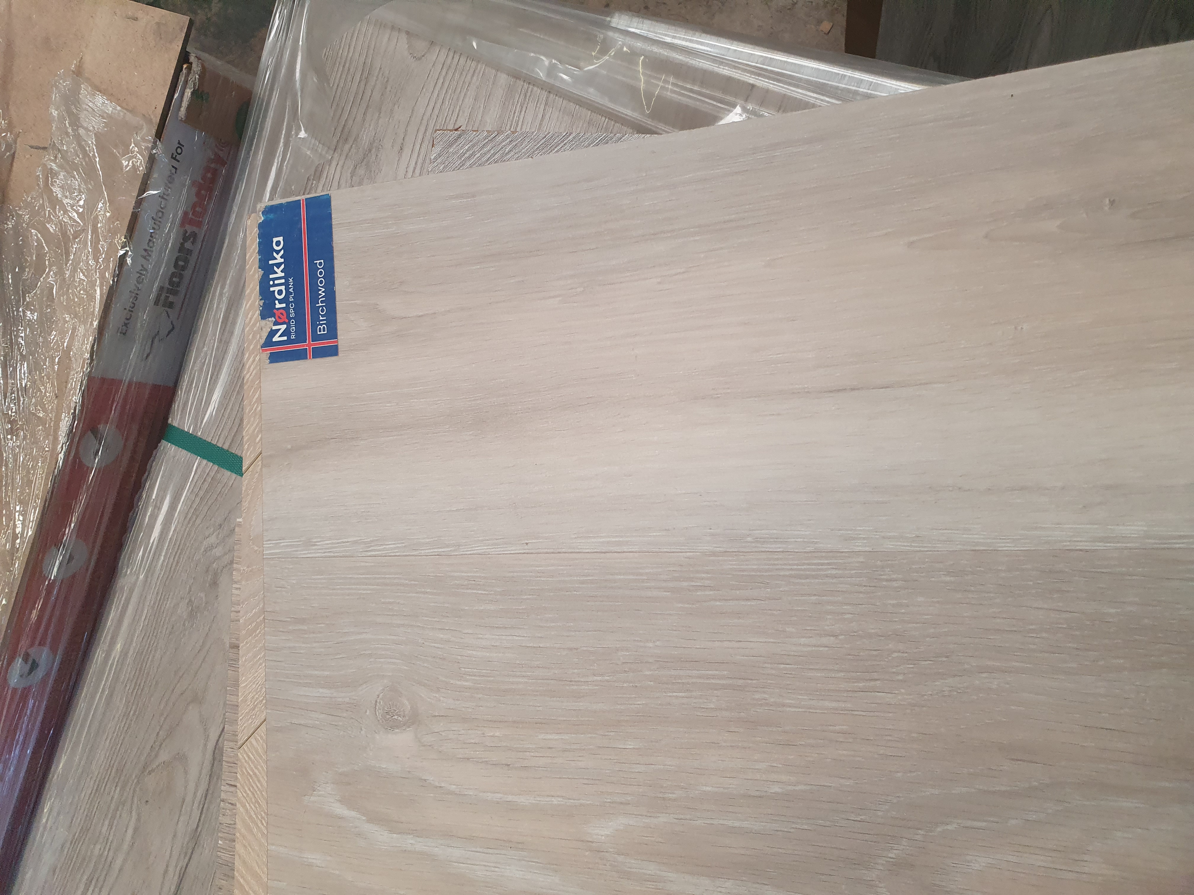 Birchwood SPC Click 4mm - Floor Depot